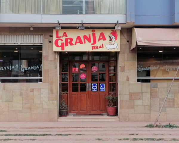 Reservaciones - La Granja Real Food Chicken